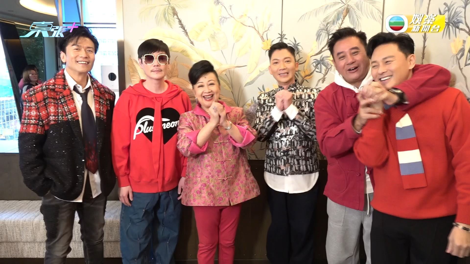 小春千嬅兩家人同遊阿聯酋 星二代Jasper Torres暴風式成長 - 東張+